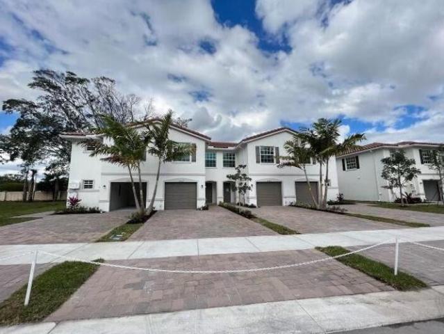 6721 Broadwater Ln #17, Lake Worth, FL 33467