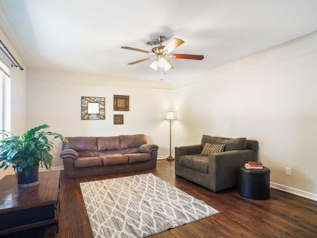 6721 Cylinda Sue Circle
