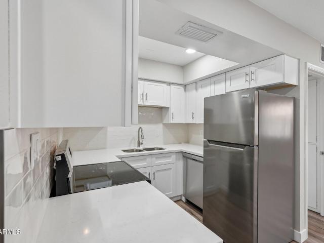 6721 e mcdowell road # d302