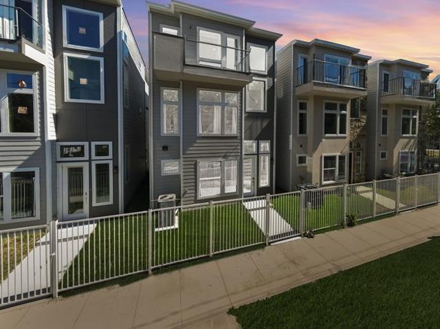 6721 Saint Augustine St, Houston, TX 77021