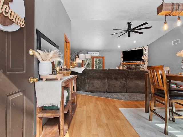 6722 oconto river shores lane