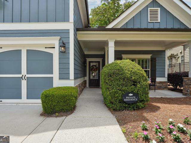 6722 Blue Heron Way