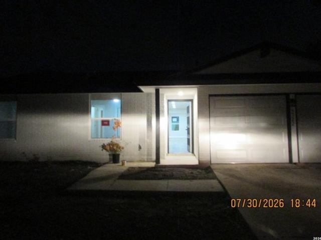 6722 Stone Lake Dr, San Antonio, TX 78244