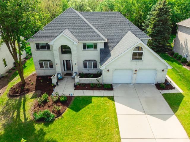 6722 Sweetbriar Lane