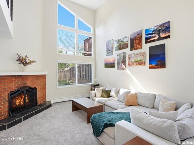6723 Cutty Sark St, Anchorage, AK 99502
