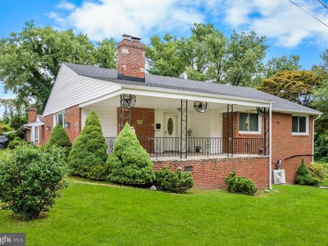 6723 Collinsdale Rd, Baltimore, MD 21234