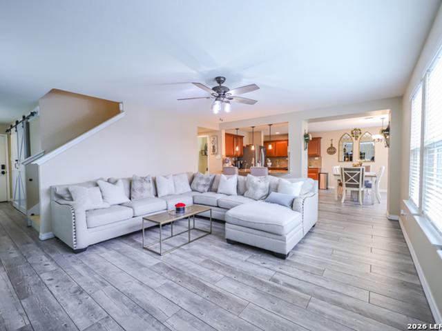 6723 Loma Blanca