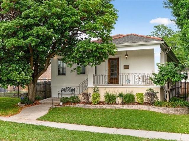 6723 Vicksburg St, New Orleans, LA 70124