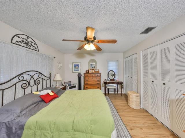 672 Allegheny Dr, Sun City Center, FL 33573 | MLS #TB8449