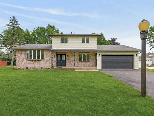 672 Gillett Rd, Spencerport, NY 14559