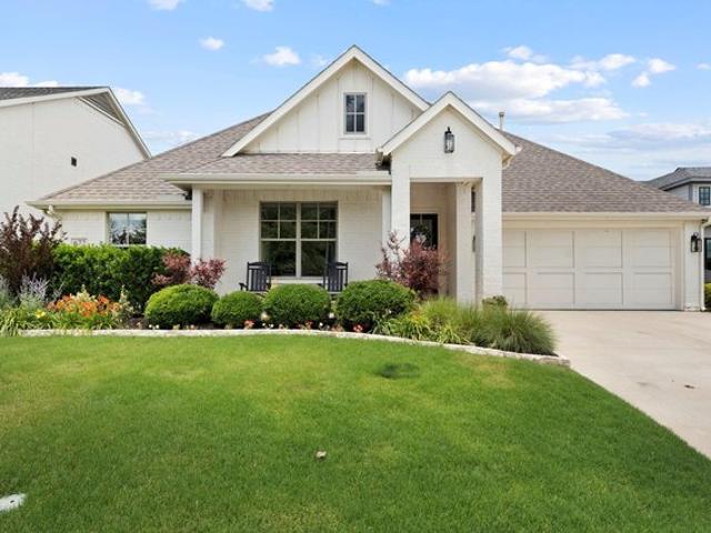 672 Lookout Point Ave, Aledo, TX 76008