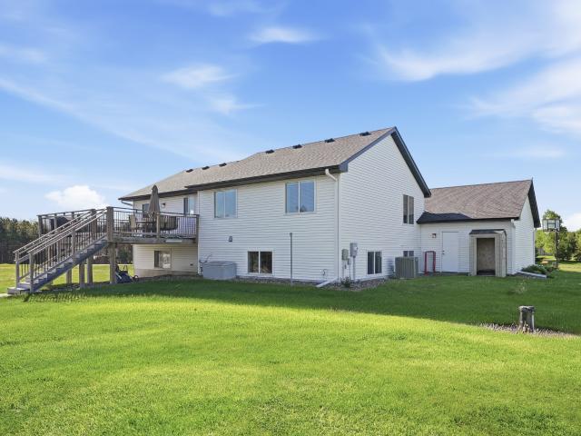 672 Laurie Lane