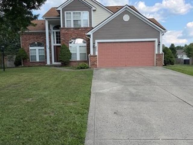 672 N Starr Dr, Pickerington, OH 43147