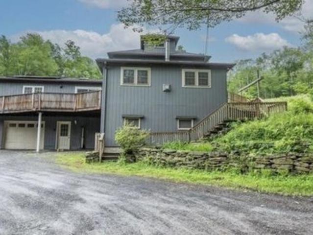 672 Spencer Hill Rd, Nicholson, PA 18446
