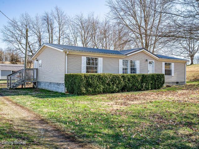 672 Whickerville Rd