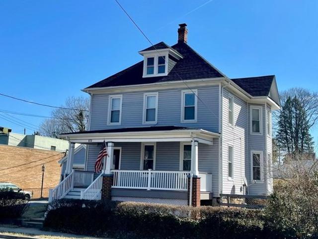 672 Virginia Ave, Hagerstown, MD 21740