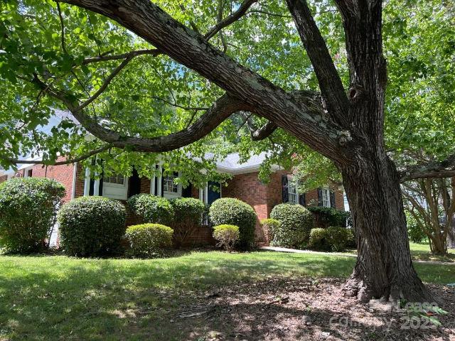 6734 Knollgate Dr, Charlotte, NC 28212 | MLS #4286