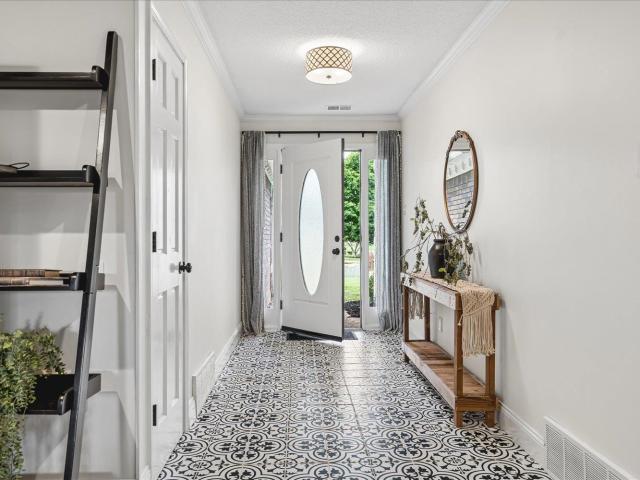 6734 rabbit den cv