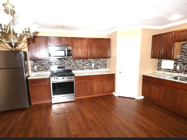 6735 Narcissus St, Unit A, Houston, TX 77087 | MLS #87655