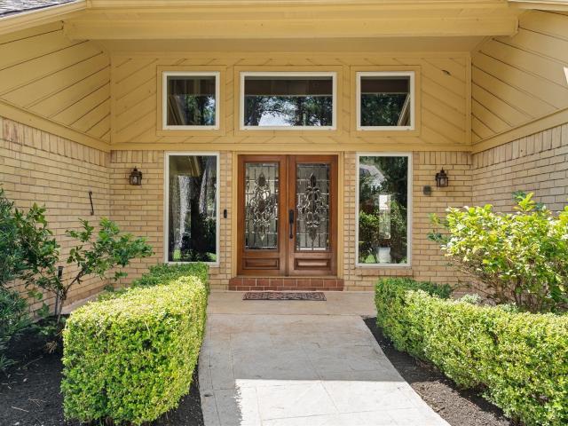 6735 Gentle Bend Drive