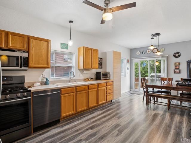 6735 6733 6 W 37th Place
