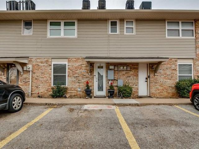 6736 N Meridian Ave, Oklahoma City, OK 73116