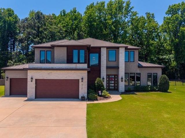 6736 Hilo Ave, Benton, AR 72019