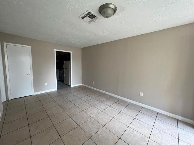 6736 W Fuqua Drive