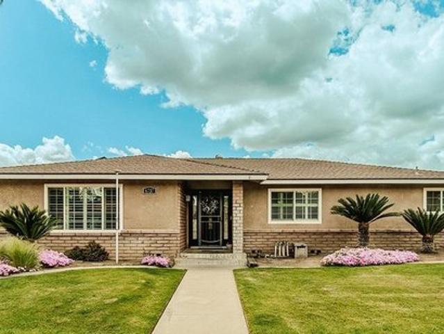 6737 N Harrison Ave, Fresno, CA 93711