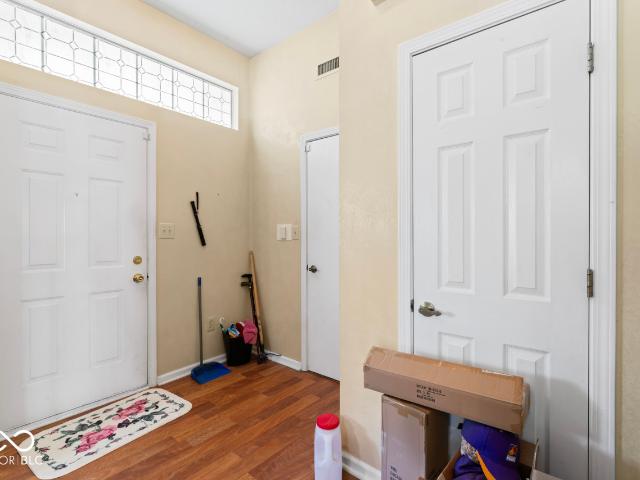 6737 Decatur Commons, Indianapolis, IN 46221 | Compass
