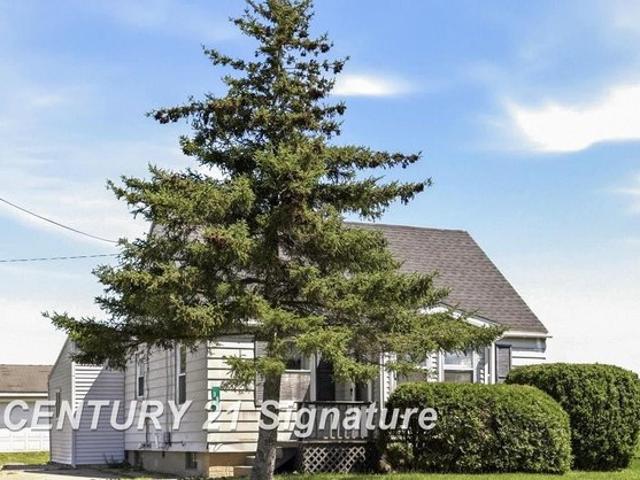 6737 Dixie Hwy, Saginaw, MI 48722