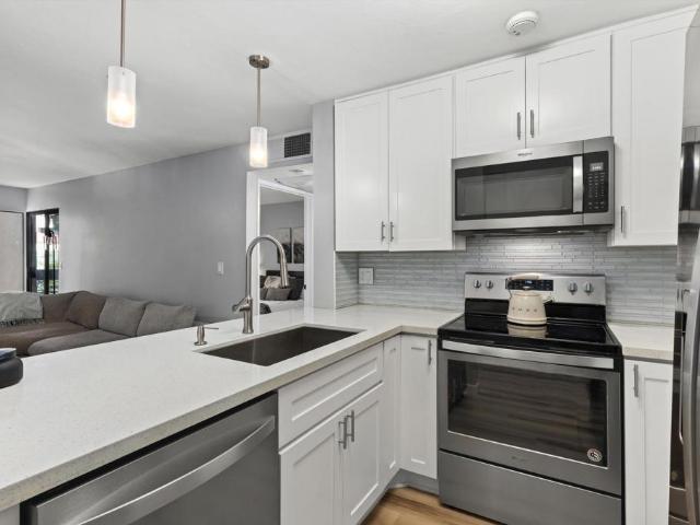6737 Friars Rd, Unit 176, San Diego, CA 92108 | Compass
