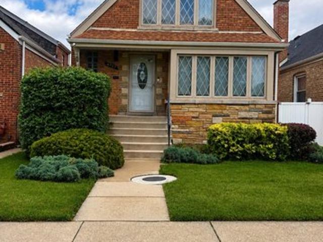 6737 S Kenneth Ave, Chicago, IL 60629