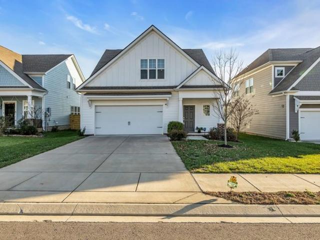 6737 Walsham Dr, Smyrna, TN 37167