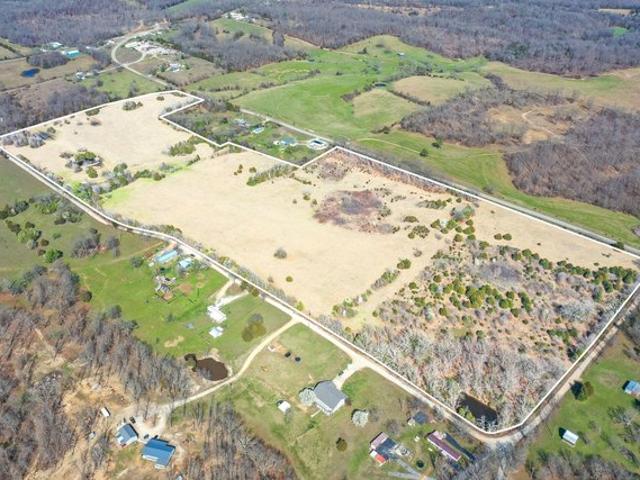 6738 County Road 429, Ava, MO 65608