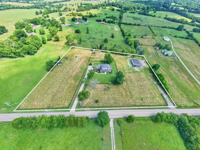 6738 Flat Creek Rd