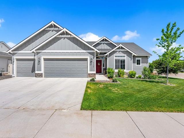 6738 S Memory Way, Meridian, ID 83642