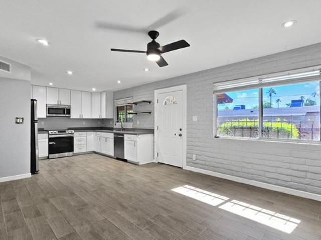 6739 N 16th St Unit 14, Phoenix, AZ 85016