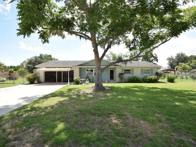 6739 Farris Dr, Lakeland, FL 33811