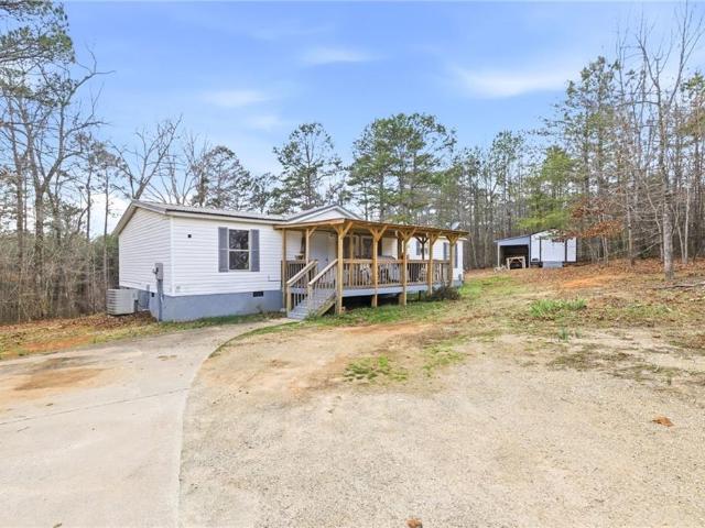 6739 Victoria Ln, Lula, GA 30554 | MLS #7729 | Compass