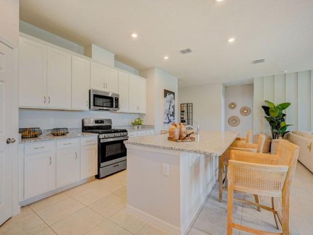 6739 Winterberry Dr, Lake Hamilton, FL 33851