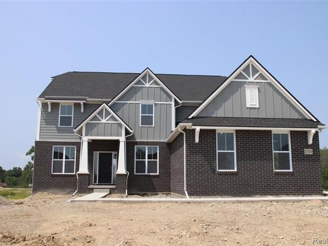 67300 Campground Rd, Washington Township, MI 48095