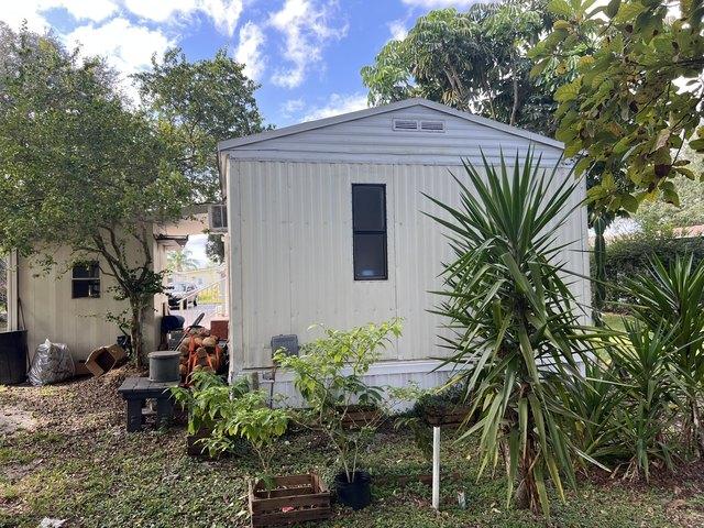 6730 NW 44th Way Lot T18, Coconut Creek, FL 33073
