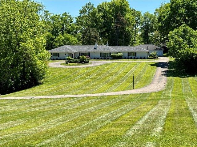 6730 Bennett Rd, Anderson Township, OH 45230
