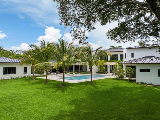 6730 SW 115th St, Pinecrest, FL 33156 | MLS #A11971 | Compass