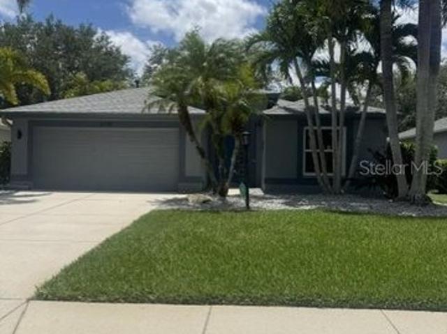 6730 W Country Club Ln, Sarasota, FL 34243