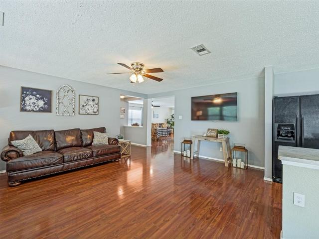 6732 Geyser Trail, Watauga, TX 76137 | MLS #21313