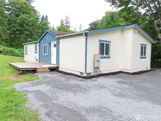 6732 Skinner Rd, Granite Falls, WA 98252