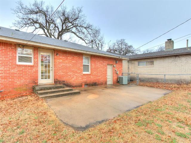 6733 NW 28th Street