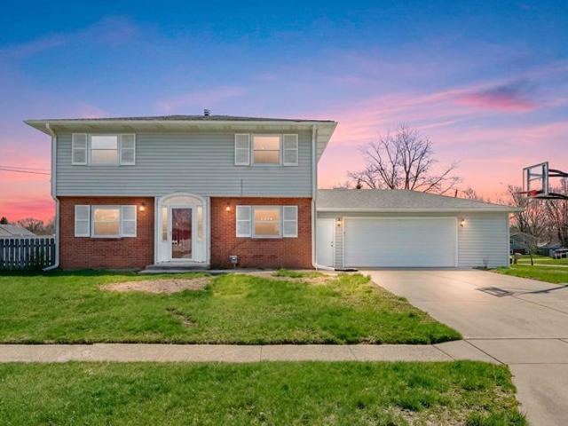 6733 Amberly St, Portage, MI 49024